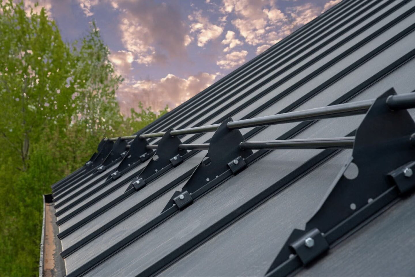 Standing Seam Metal Roofs: Definition, Details, & Benefits